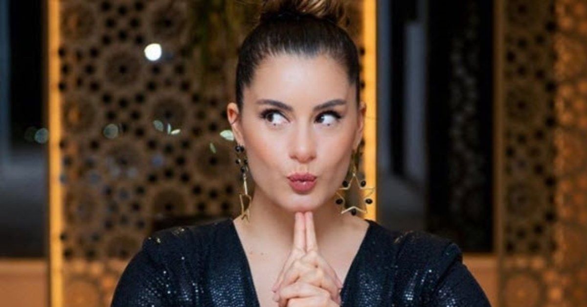 Şarkıcı Atiye Bakın Kaç Yaşında! Duyan Şaştı Kaldı! Eşi Erol Sebebci ...