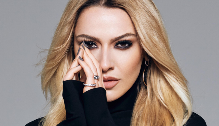 Hadise’nin 17 Yaşındaki Hali Dudakları Uçuklattı! Pırlanta Gibi ...